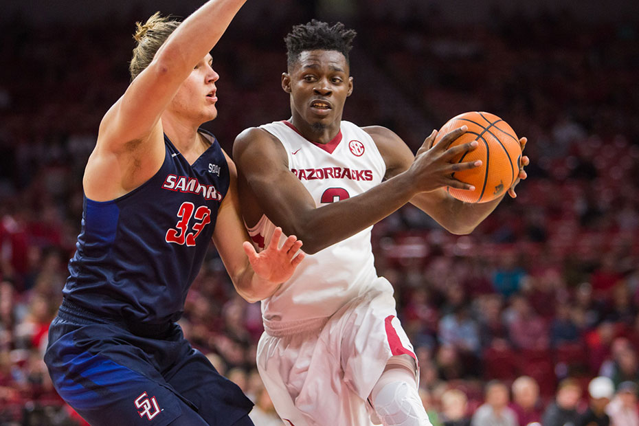 Hogs Back In Action Friday Against Fresno State | Arkansas Razorbacks
